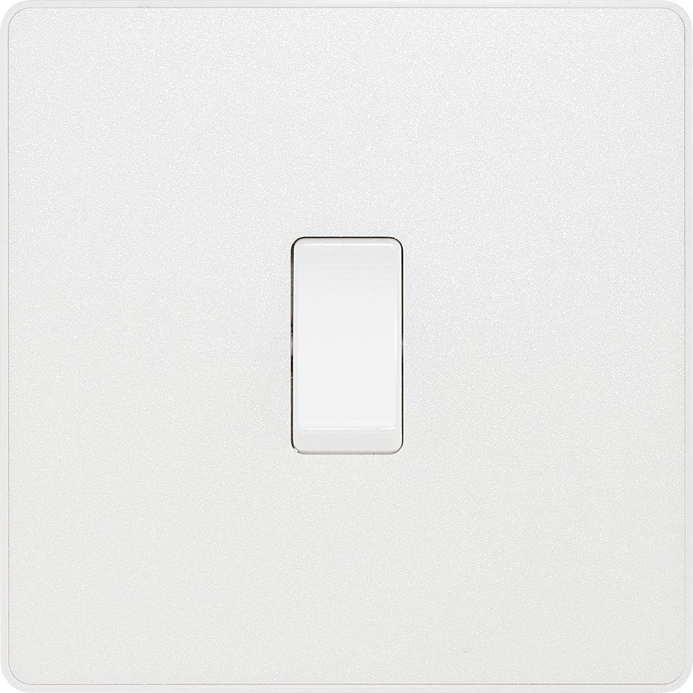 Evolve Polycarbonate Pearlescent White 1G Light Switch PCDCL12W | The ...